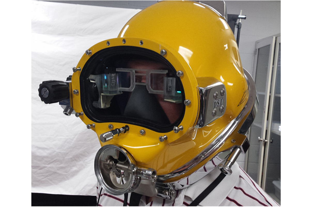 Heads Up Display Helmet