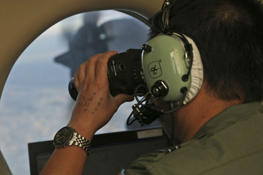 Mystery of flight MH370: Did the pilot chart a course into the Indian ...