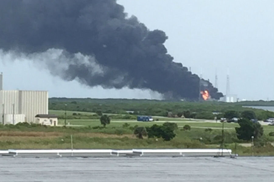 How SpaceX is looking past its failed rocket launch - CSMonitor.com