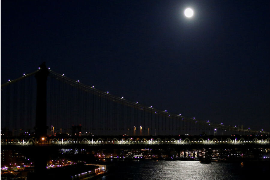 Supermoon comes with supersized tides that could bring coastal flooding ...