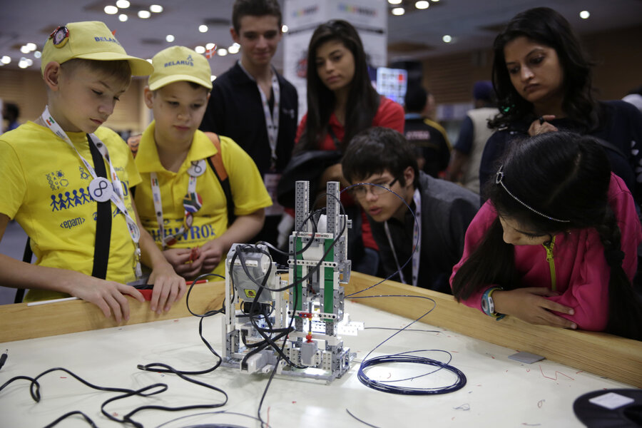 Coding and motors: How Lego's new robot toys fit with the Maker ...