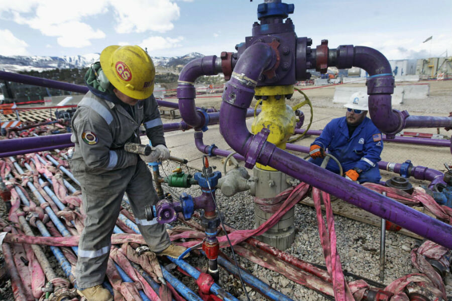 Fracking led to more than 6,000 spills in 10 years, study finds ...