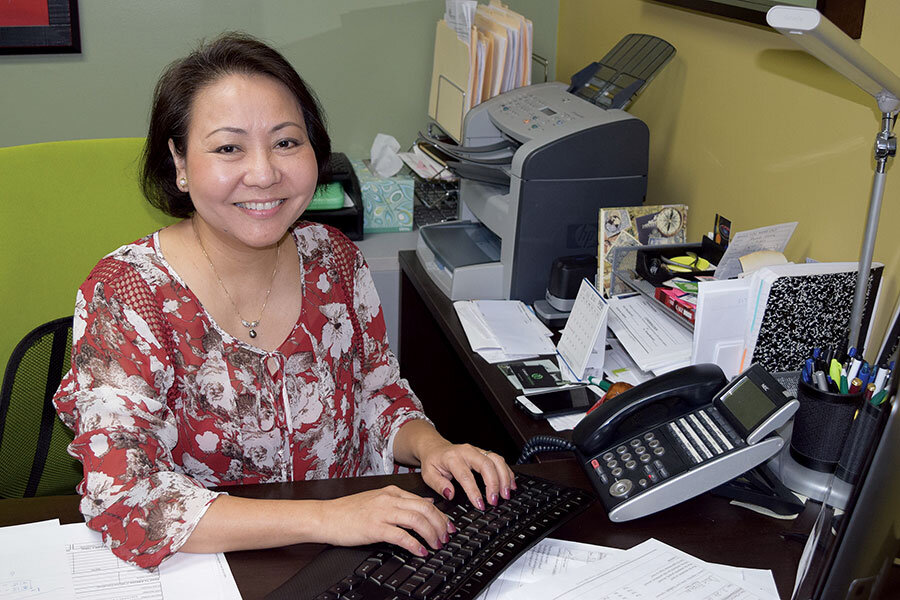 One woman who’s easing the language barrier for immigrants - CSMonitor.com