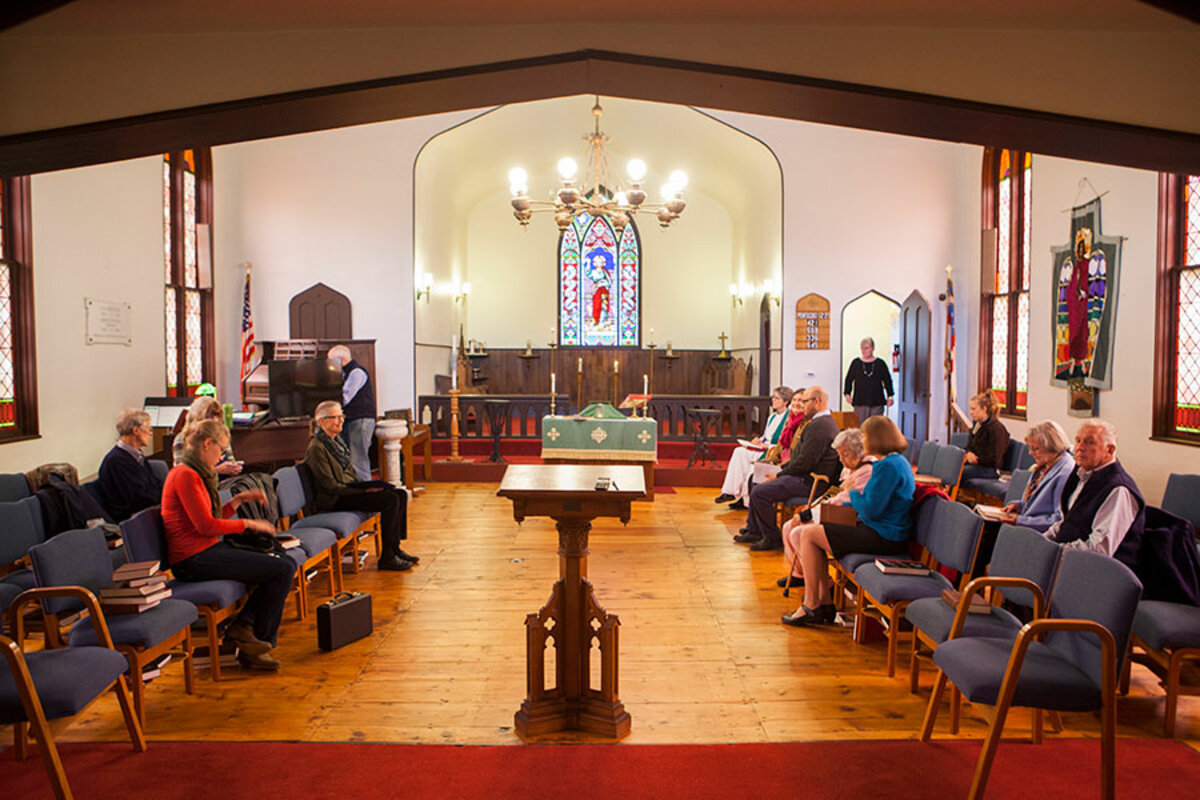 Amid Evangelical decline, growing split between young Christians and ...