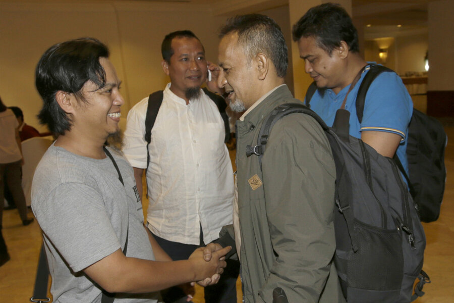 In Indonesia, reconciliation aims to heal scars from militant attacks ...