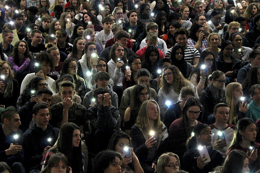 Student walkouts protest gun violence - CSMonitor.com Student walkouts protest gun violence - CSMonitor.com