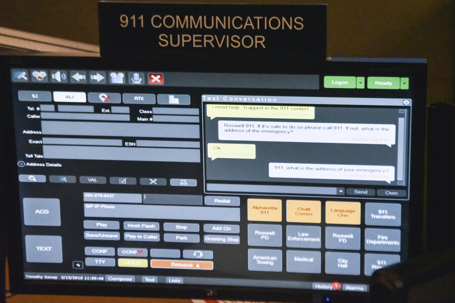 Only a quarter of emergency call centers accept text messages to 911 ...