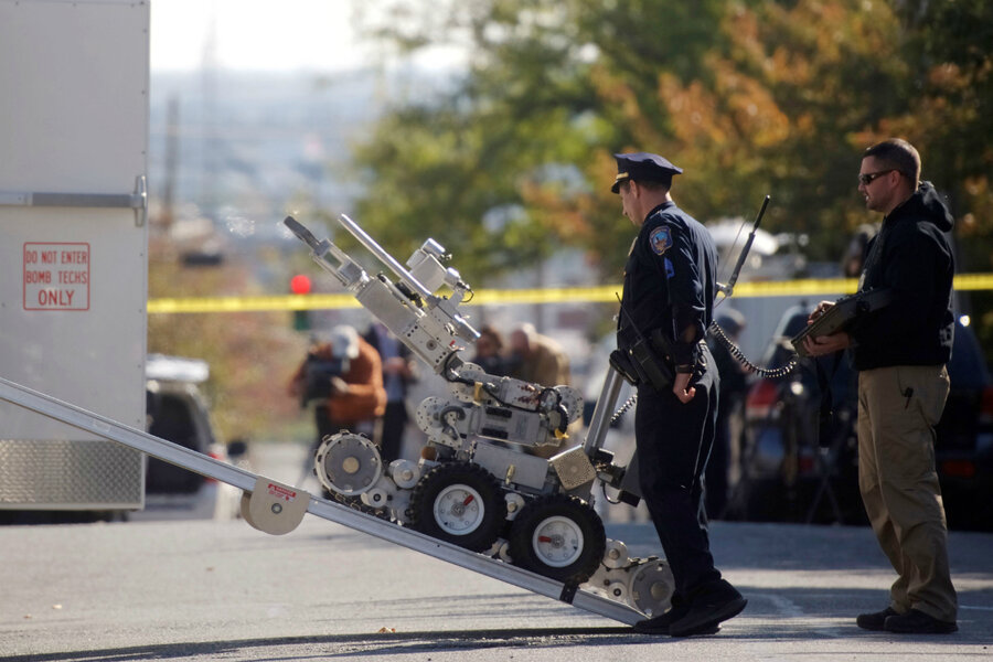 Readers write: Violence on the left and the right - CSMonitor.com