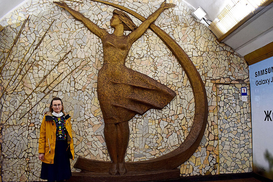 In a bid to save Soviet-era art, Kiev activists preserve a slice of ...