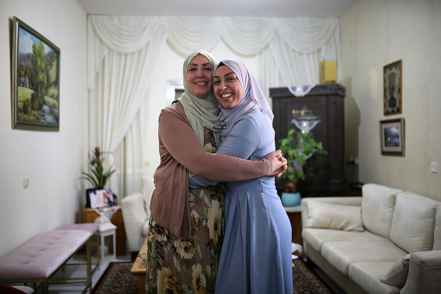 In Israel, first hijab-wearing lawmaker hopes to build bridges ...