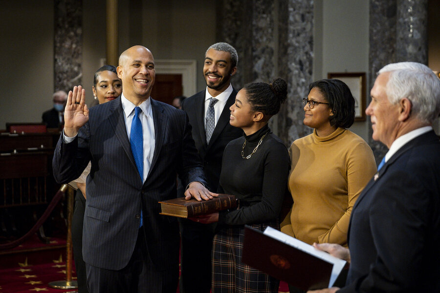 Do politicians serve the Constitution or the president? - CSMonitor.com