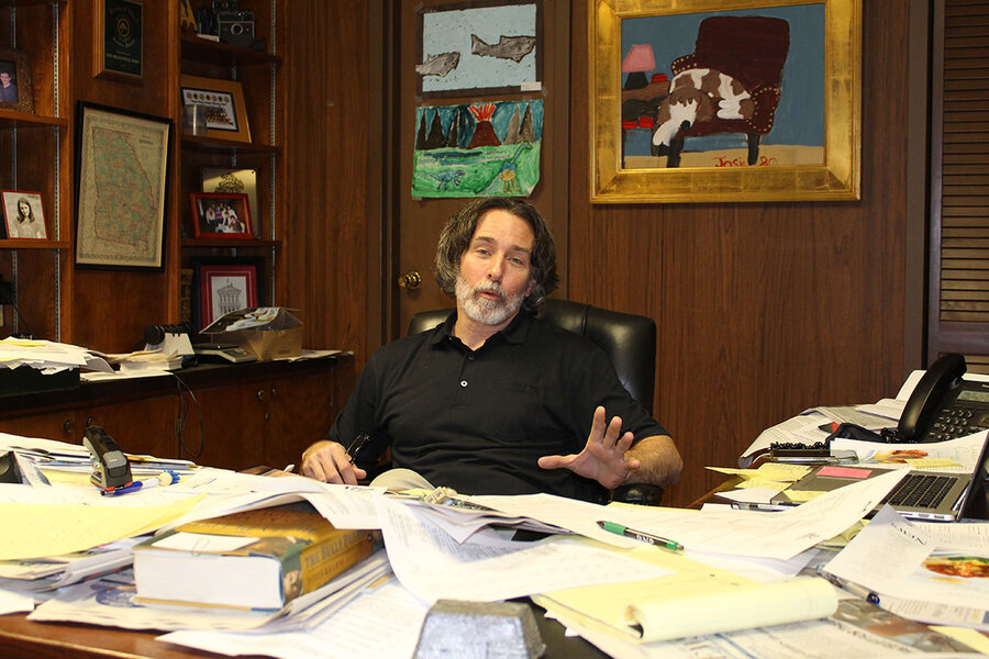 Media crisis: Inside the battle to save local newspapers - CSMonitor.com