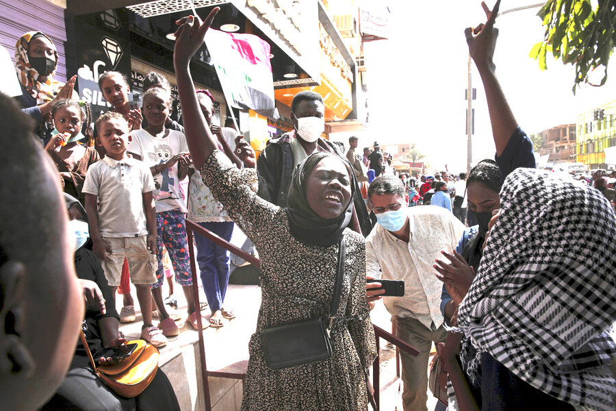 The power behind Sudan’s protests - CSMonitor.com