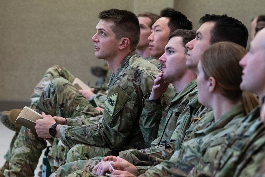 How an Army ethicist works to mold moral soldiers - CSMonitor.com