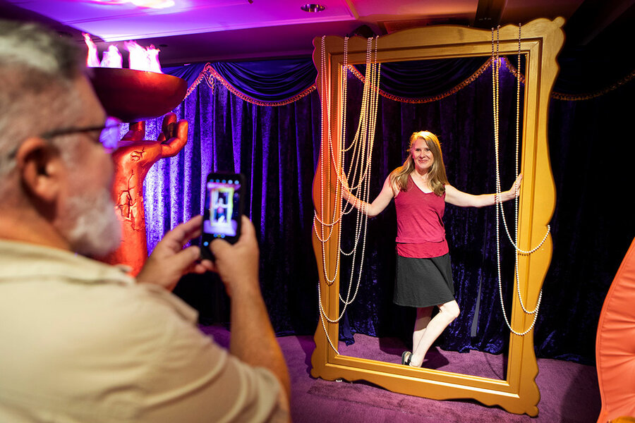 Prince exhibit helps people connect with the iconic artist - CSMonitor.com