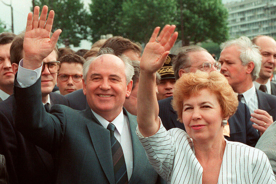 Mikhail Gorbachev feted in West, reviled in Russia - CSMonitor.com
