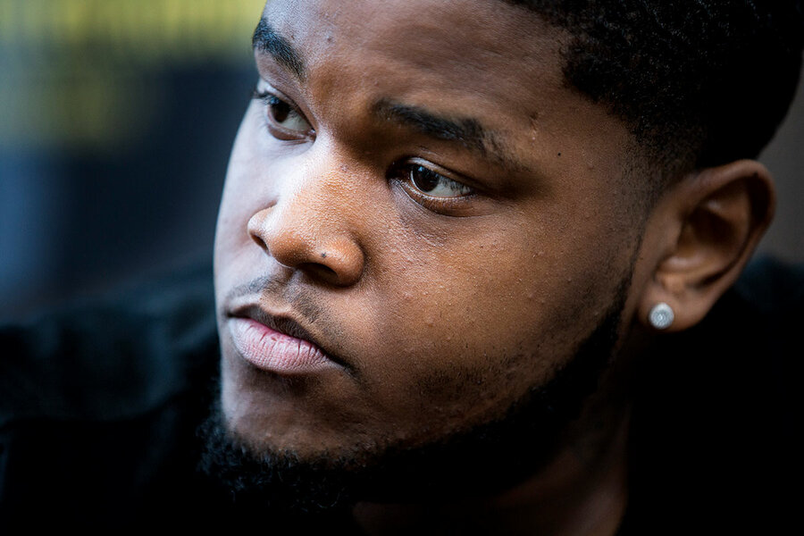 Violence prevention: Curtis Toler preaches peace on Chicago streets ...