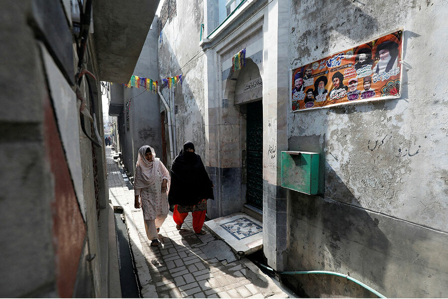 How can US woo a distrustful Pakistan? Flood relief was a start ...