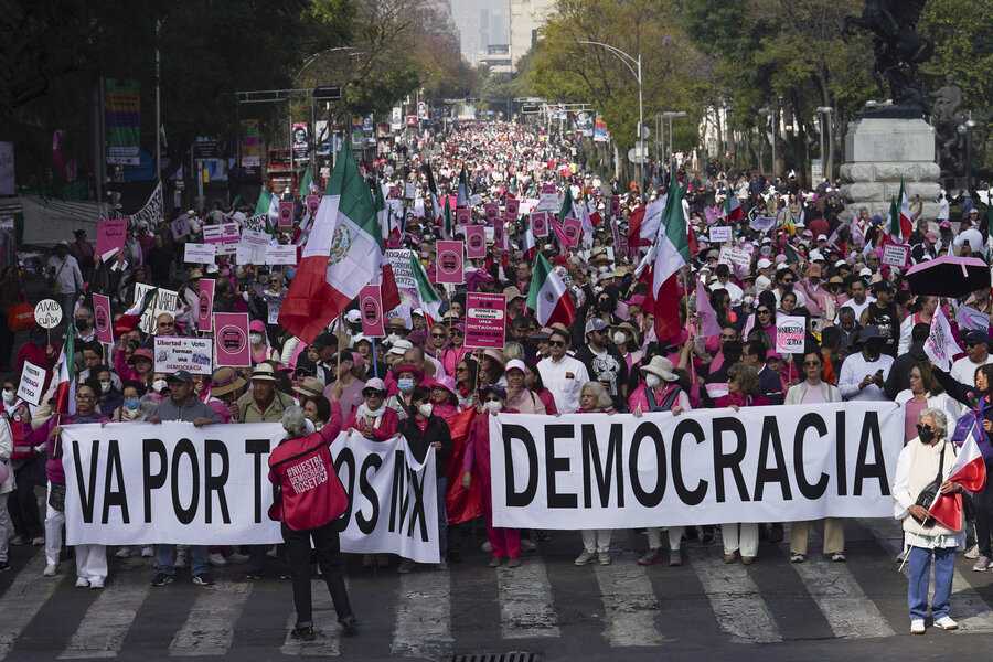 Thousands take to the street in Mexico's march for democracy ...