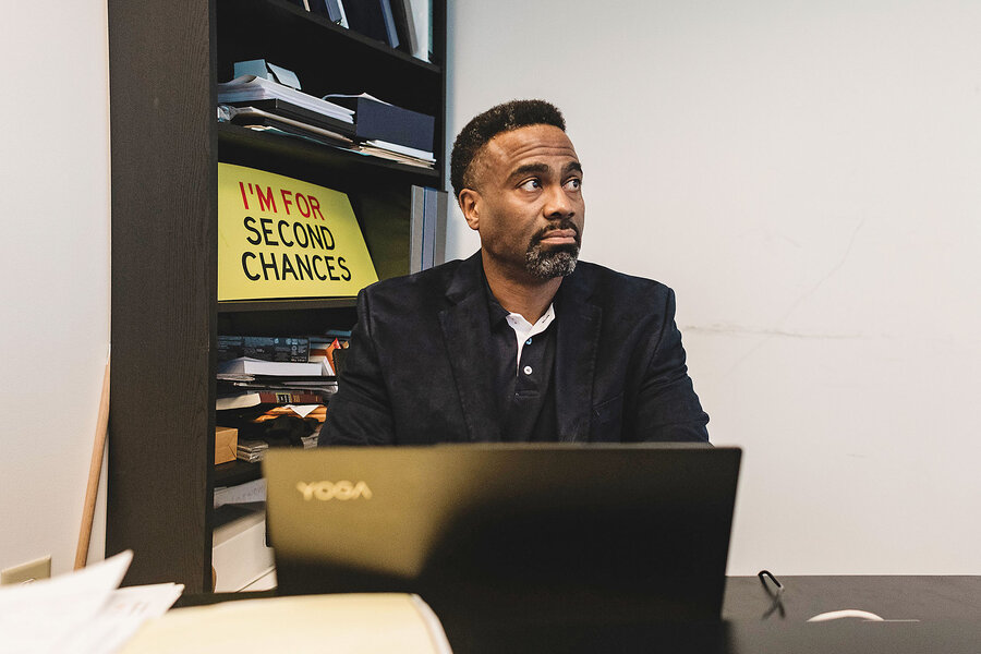 When the ‘fine print’ feeds poverty, he battles bureaucracy - CSMonitor.com