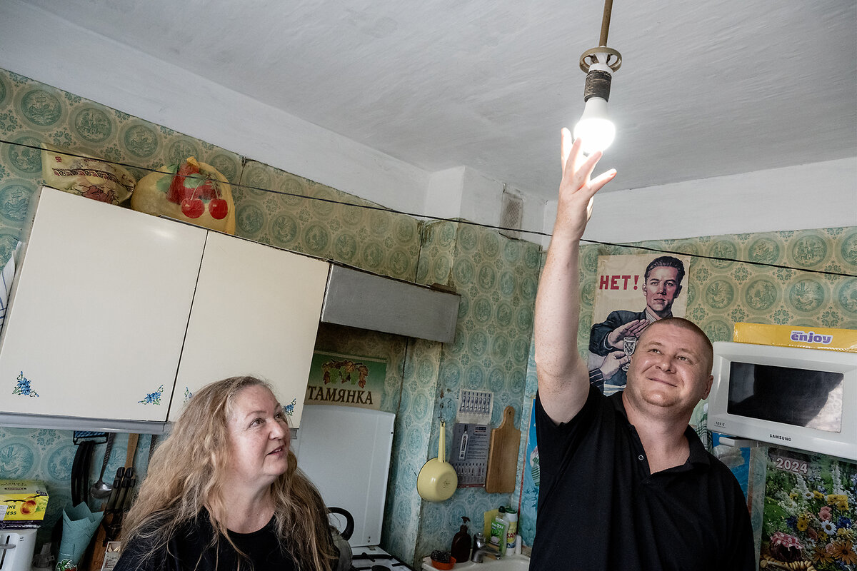 Russia hits Ukraine’s grid: ‘Everyone is an electrician now ...