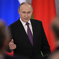 Who's not congratulating Putin: Russia's middle class - CSMonitor.com