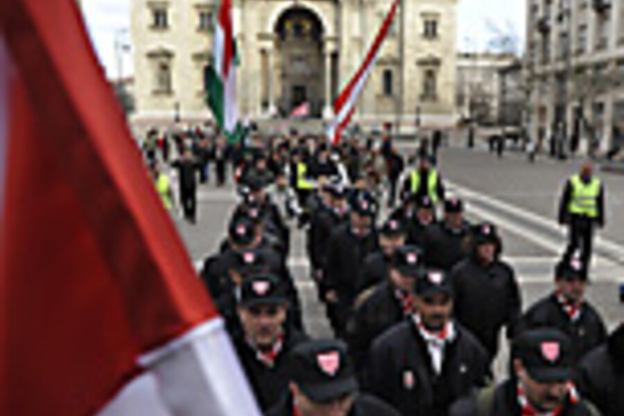 Hungary's anti-Roma militia grows - CSMonitor.com