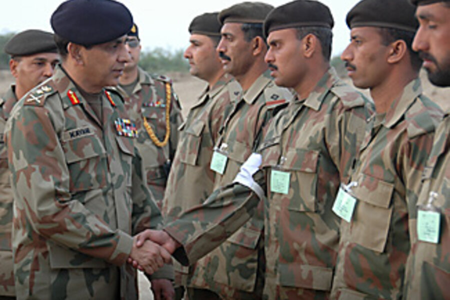 Musharraf successor Kayani boosts Pakistan Army's image - CSMonitor.com