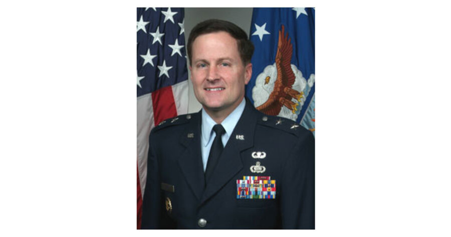 To fight future cyberbattles, Air Force recruiting part-time geeks ...