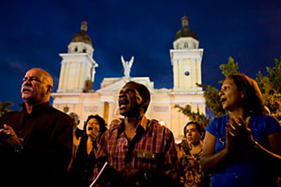 Cuba celebrates 50 years of revolution - CSMonitor.com
