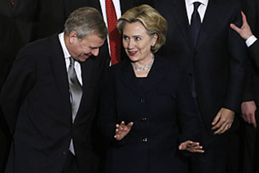 Clinton pushes NATO allies for united strategy on Afghanistan ...
