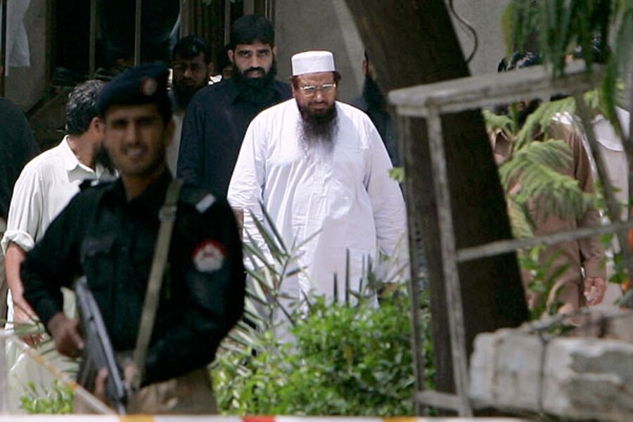 Pakistani court orders militant leader linked to Mumbai attacks ...