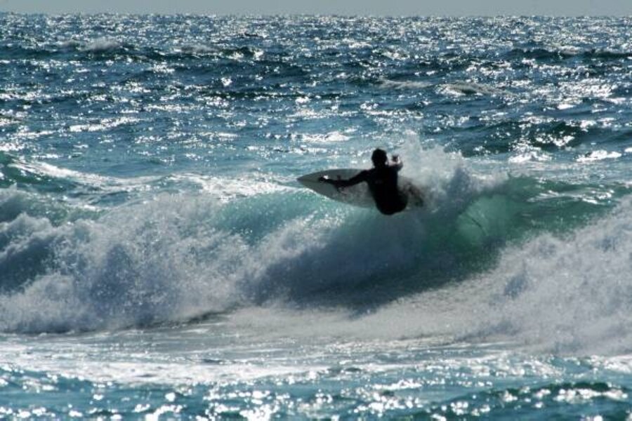 Surf's up: Google Wave arrives for chosen few - CSMonitor.com