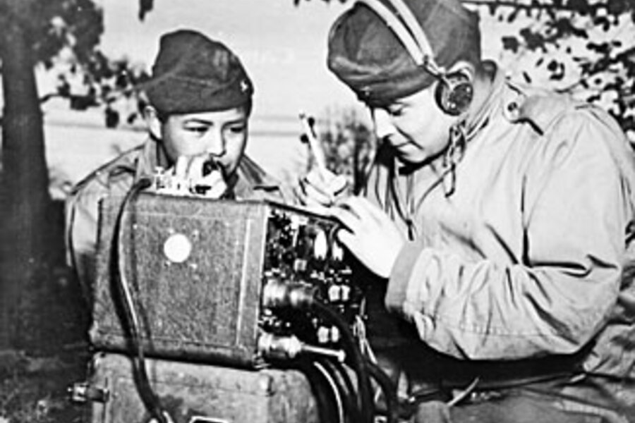 Navajo 'code talkers' honored on Veterans Day - CSMonitor.com