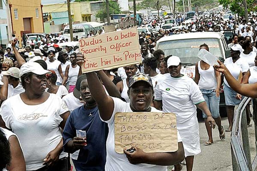 Jamaica Gangsters Attack Police To Defend Drug Lord Wanted In Us