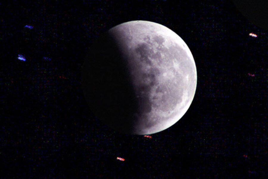 Lunar eclipse: When to look skyward Saturday morning - CSMonitor.com