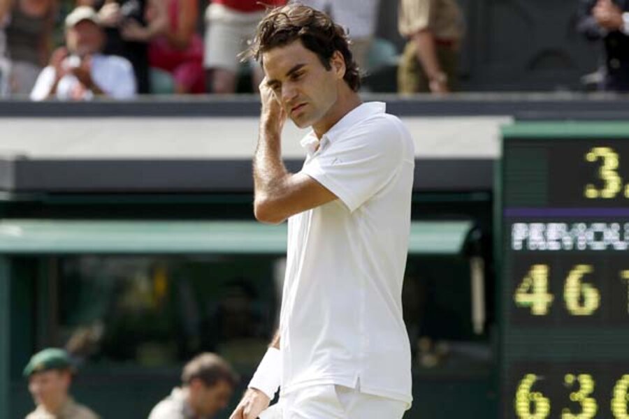 Roger Federer upset by Tomas Berdych in Wimbledon quarterfinals ...