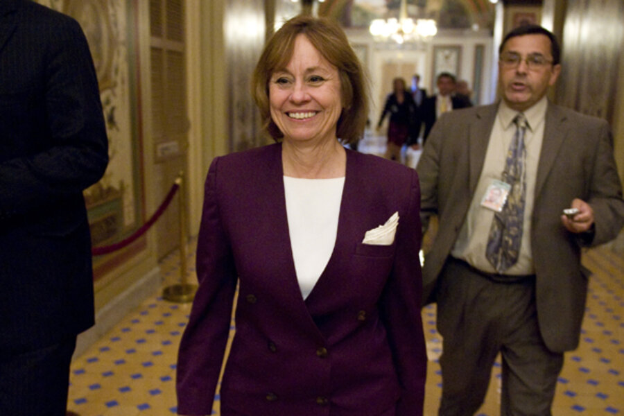 Sharron Angle too 'radical' for Nevada GOP strategist - CSMonitor.com