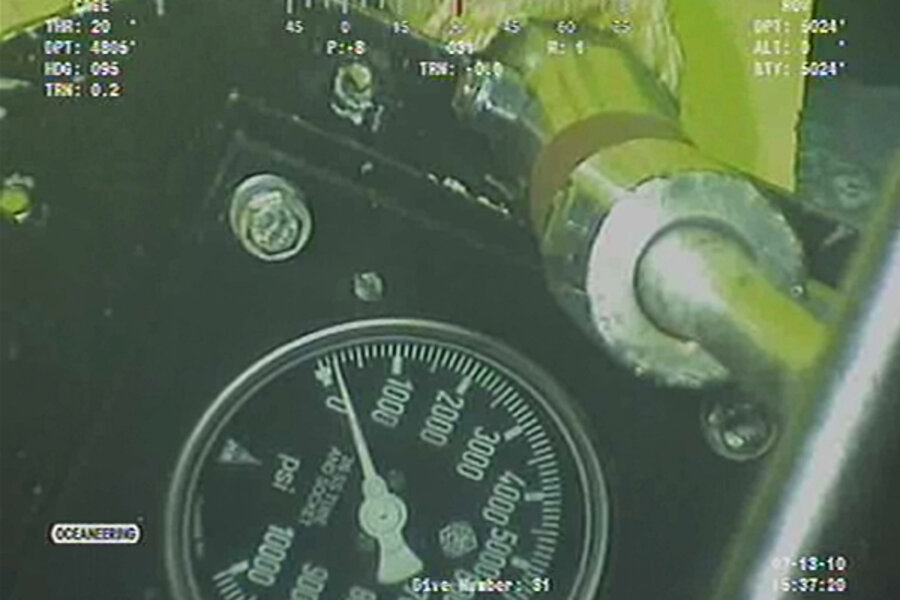 Gulf oil spill: BP tests whether new cap can stop leak - CSMonitor.com