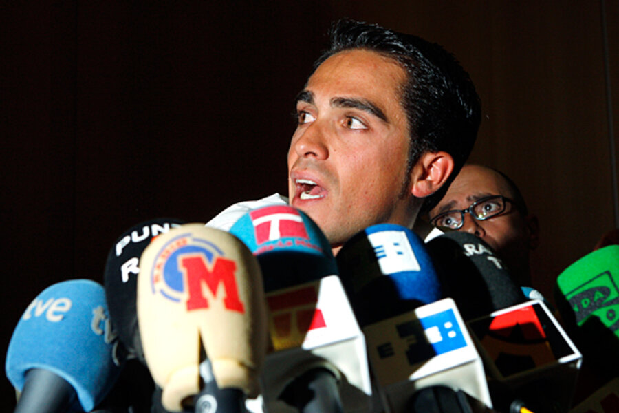 Alberto Contador, on the verge of tears, denies doping allegations ...