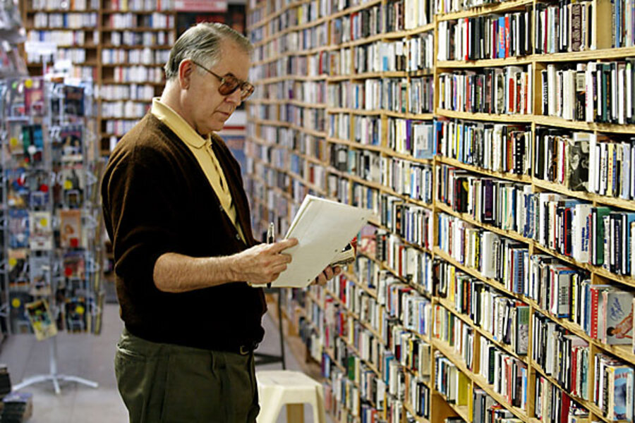 Blockbuster bankrupt, but small video stores thrive - CSMonitor.com