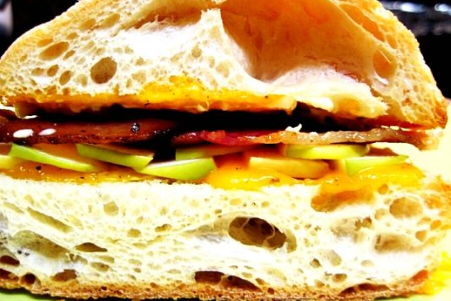 Apple bacon cheddar sandwich - CSMonitor.com