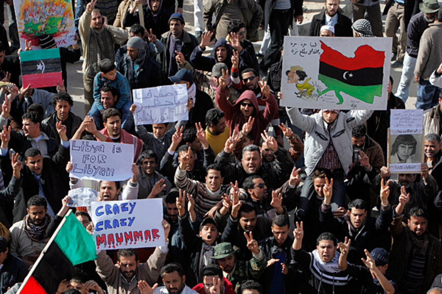 Silenced for decades, crowds in 'Liberated Libya' berate Qaddafi ...