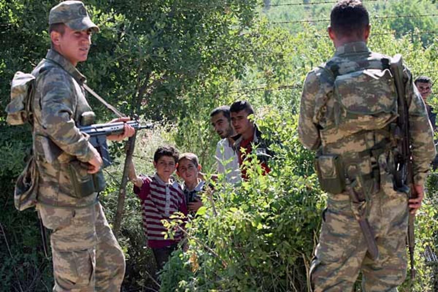 Fleeing violence, Syrian refugees warn of potential massacre ...