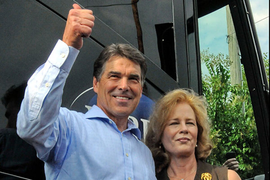 Rick Perry zips past Mitt Romney in the polls - CSMonitor.com