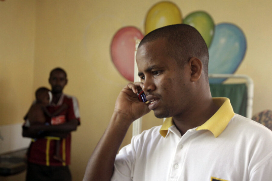 Mobile phones help bring aid to remotest regions - CSMonitor.com